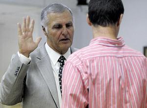 Legendary Northview football coach Harry Wayne Parrish dies