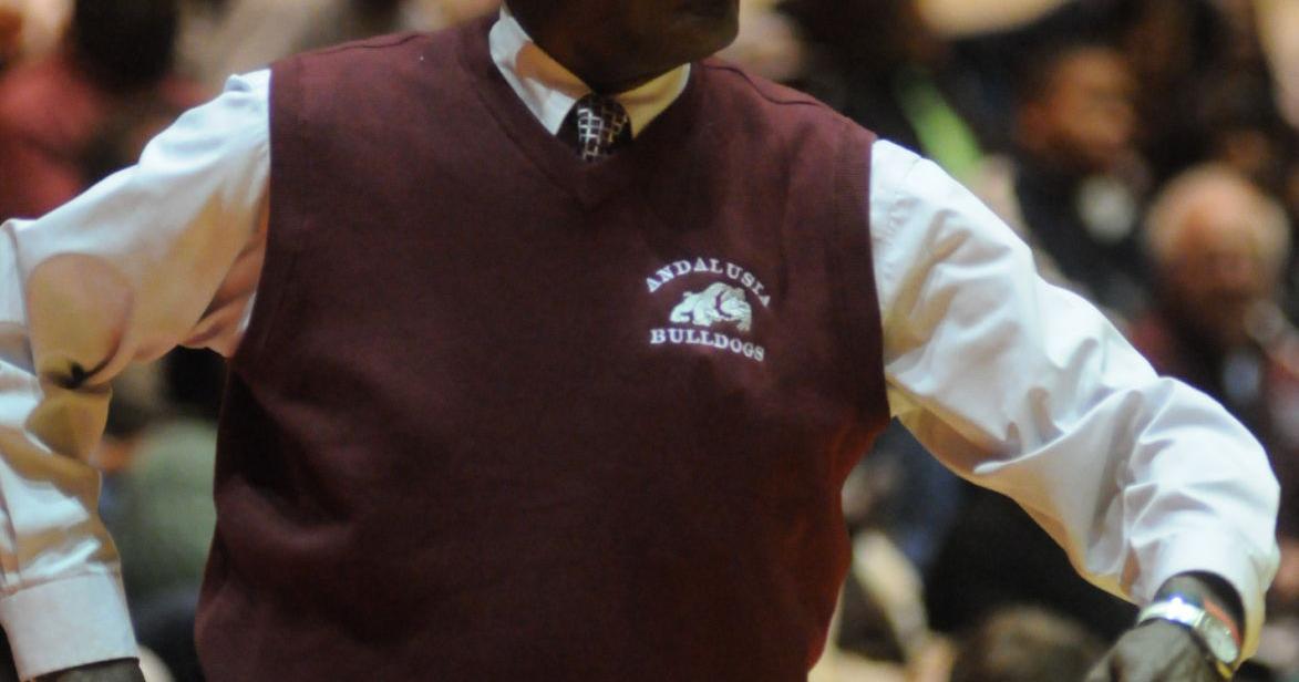 Andalusia's legendary Richard Robertson announces retirement
