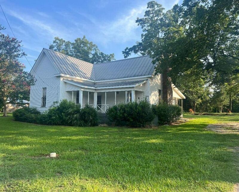 2 Bedroom Home in Pinckard - $189,500