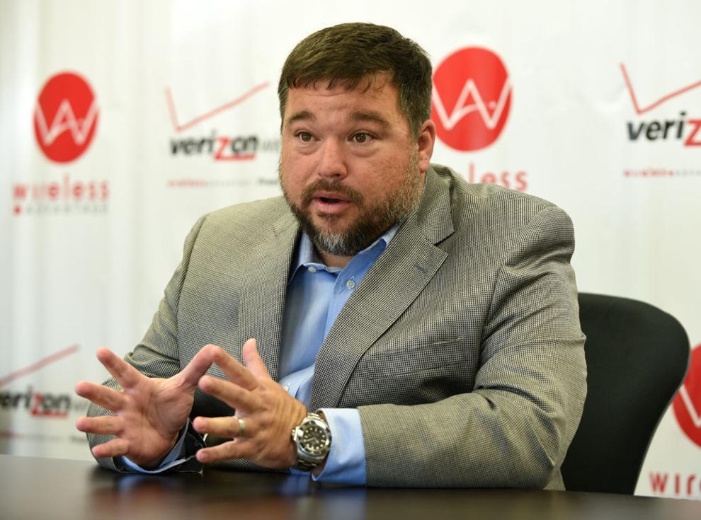 Steve Maddox, owner of Wireless Advantage, receives Alabama Retailer of ...