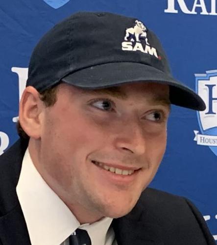 On the Dotted Line: HA's Alex Applefield signs with Samford for football