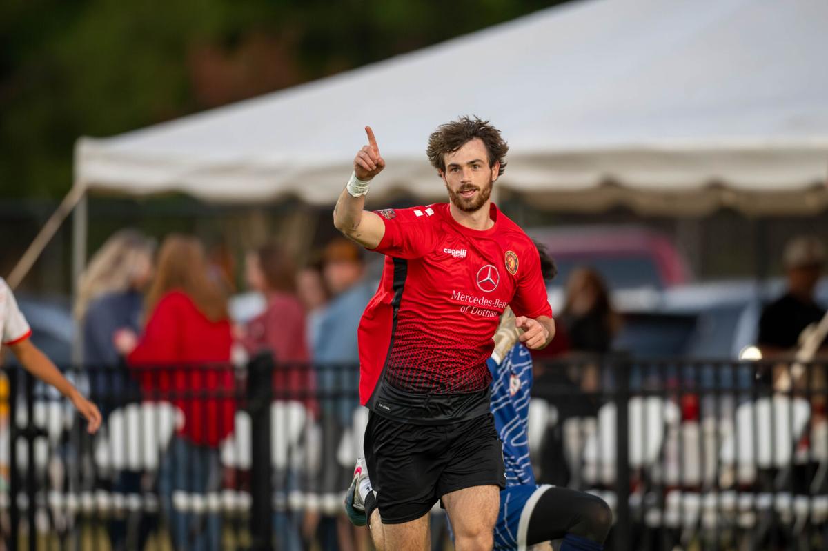 Early start, strong finish power Dothan Dragons to road win