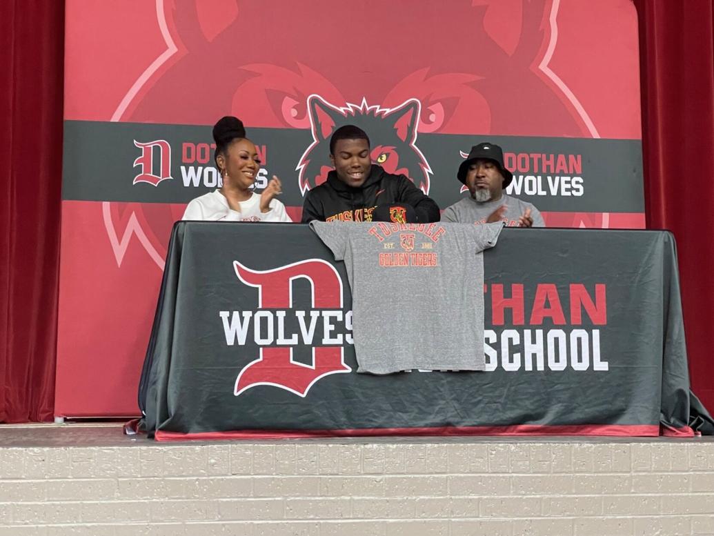 Seven Dothan Wolves sign athletic scholarships, with photos and comments