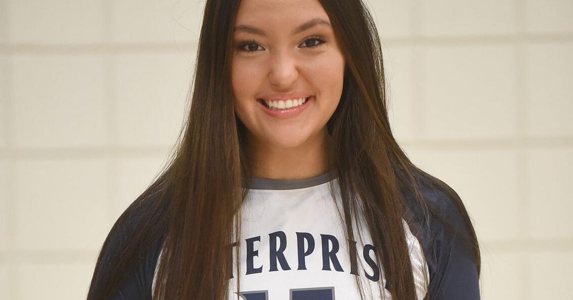 Enterprise volleyball player Hannah Chang signs with Georgia College