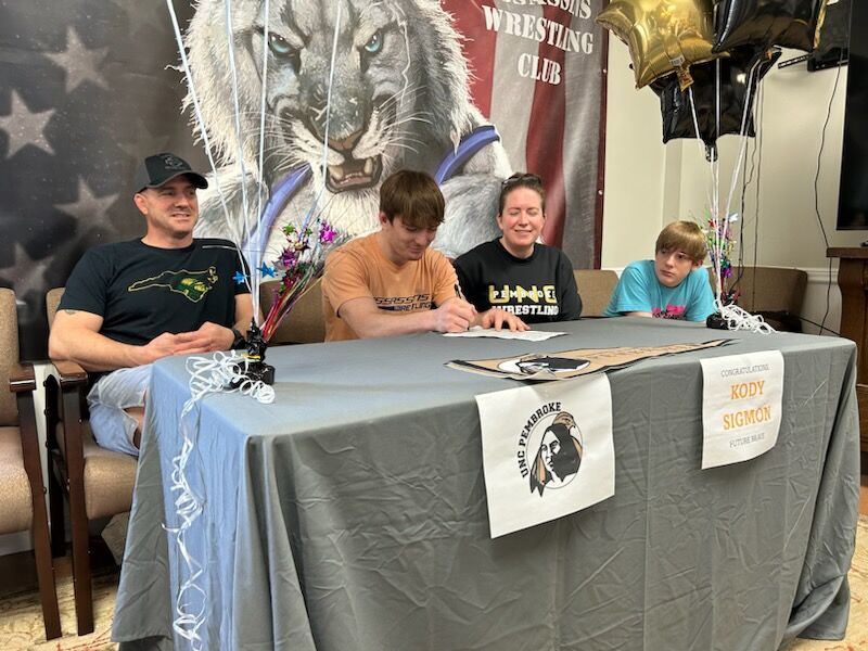 Enterprise senior Kody Sigmon will wrestle at UNC Pembroke