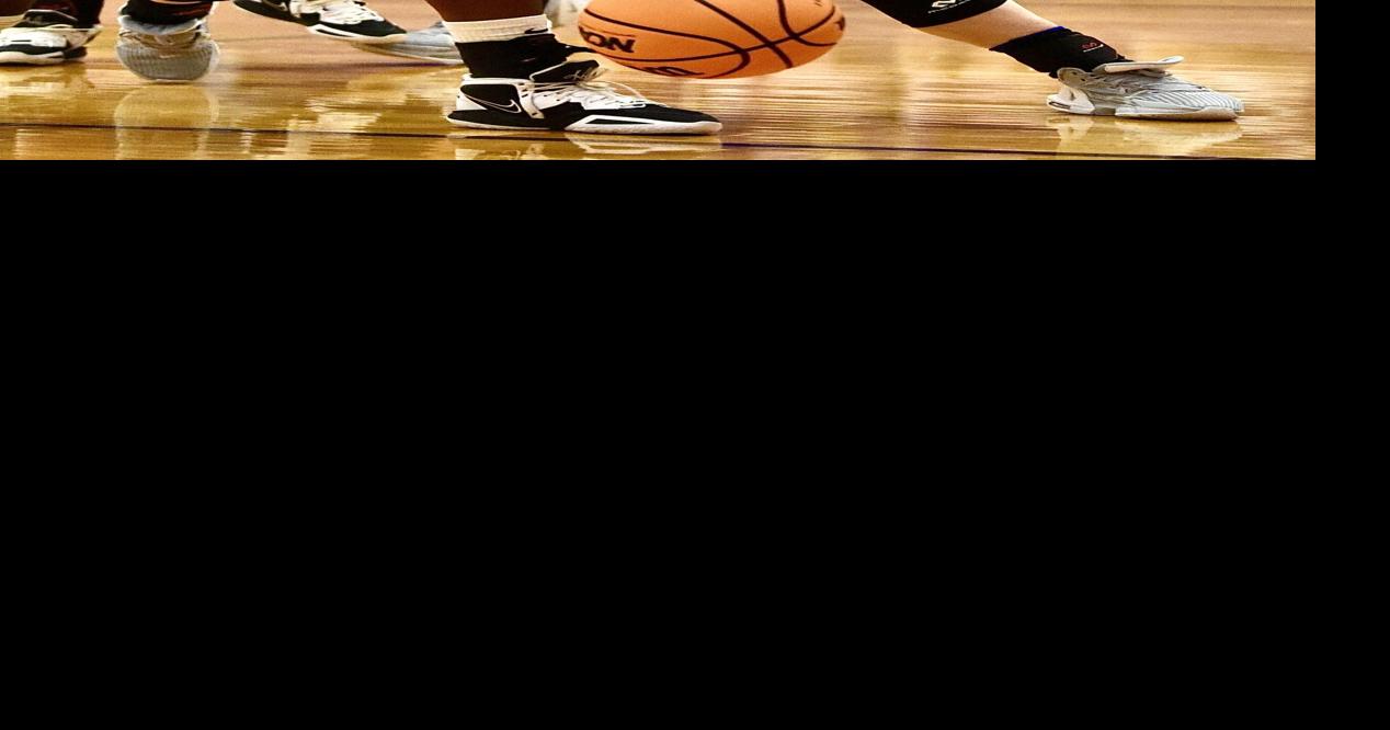 Geneva County Lady Dawgs hold off Samson for victory