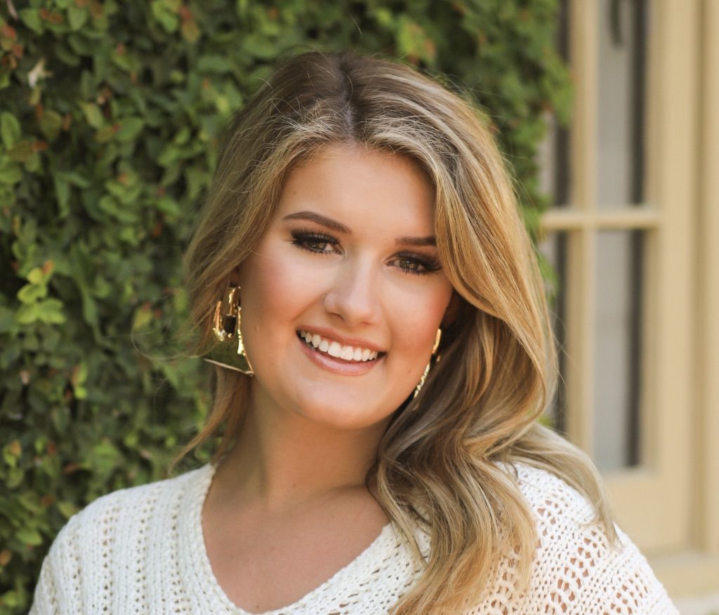 Anna Murph of Eufaula receives Jimmy Rane Foundation scholarship