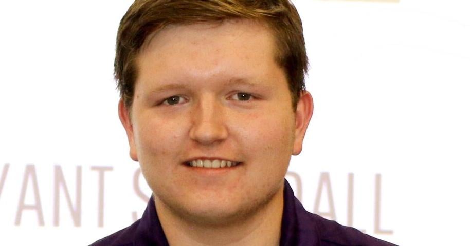 Bryant Swindall takes part in Kansas State University aviation program