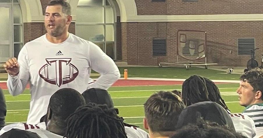 UPDATED: Troy coach Gerad Parker stands behind staff; QB Crowder out ...