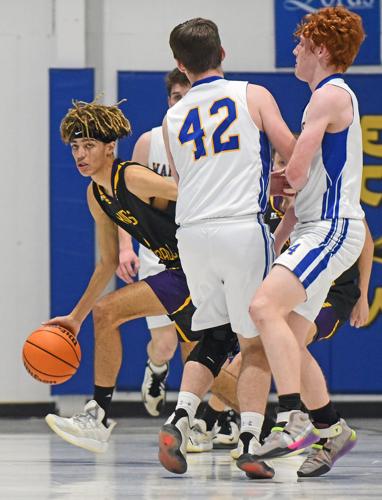 Wiregrass Kings boys basketball team rolling behind depth, old school ...