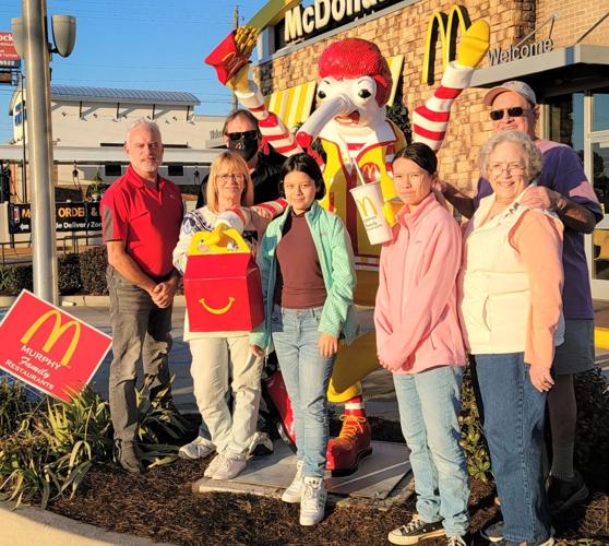 Ronald McWeevil highlights bucket list tour for international guests