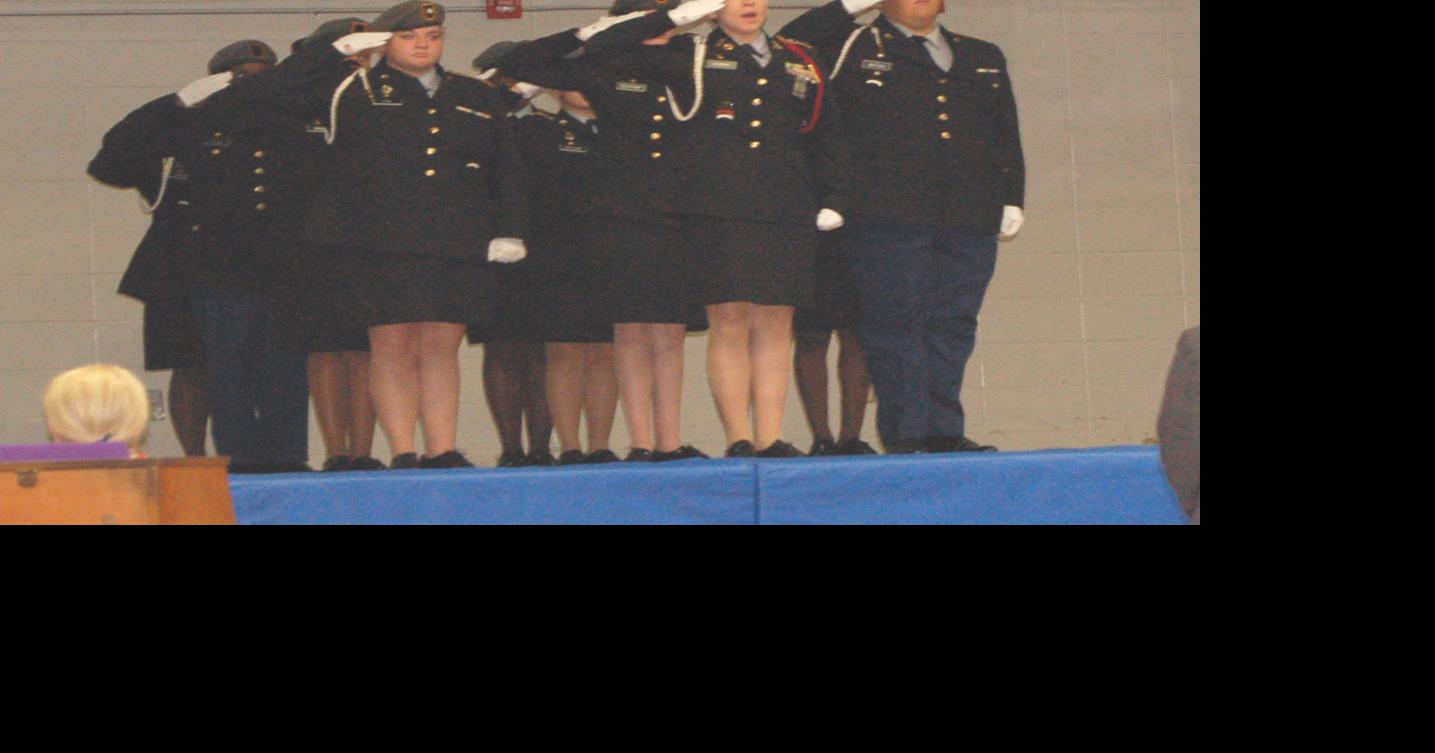 Dauphin Junior High School holds Veterans’ Day program