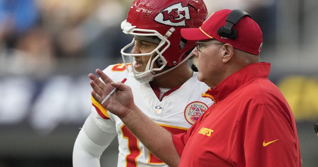Chiefs look to join the Shaq-Kobe Lakers, Yankees and Michael Jordan ...