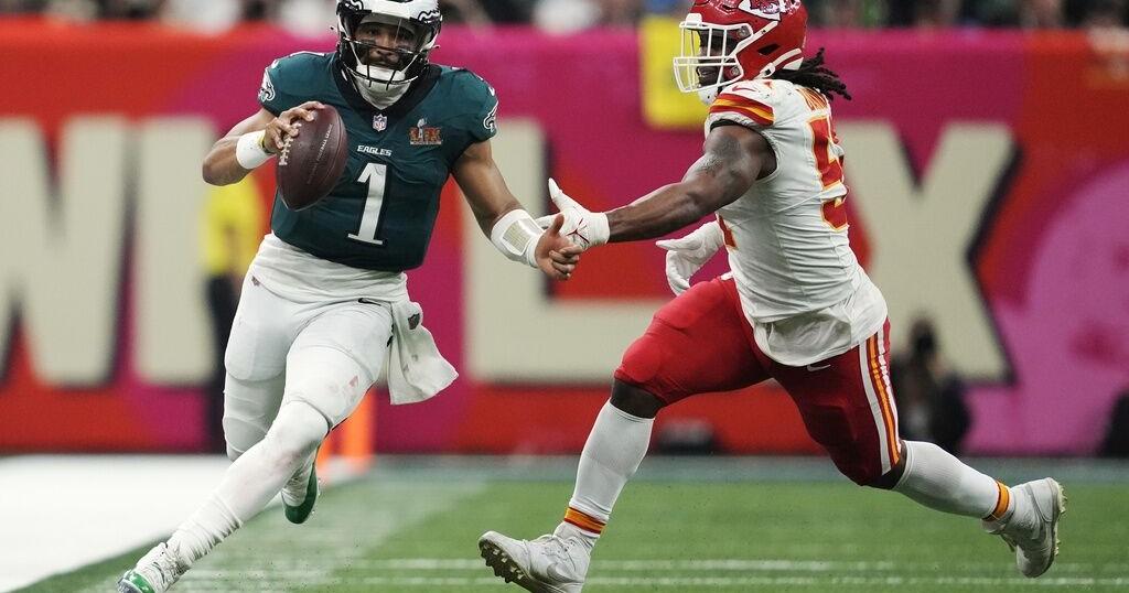 Eagles deny the Chiefs a Super Bowl three-peat with dominant defense in a 40-22 rout | NFL ...