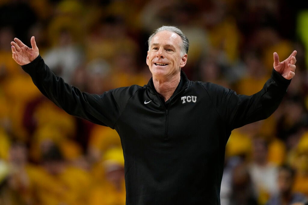 Caleb Love hits 5 3s, scores 33 as Arizona beats TCU 90-81 in Big 12 ...