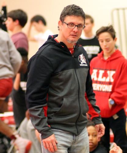 Sean Moistner to be inducted into 2024 Wrestling Hall of Fame ...