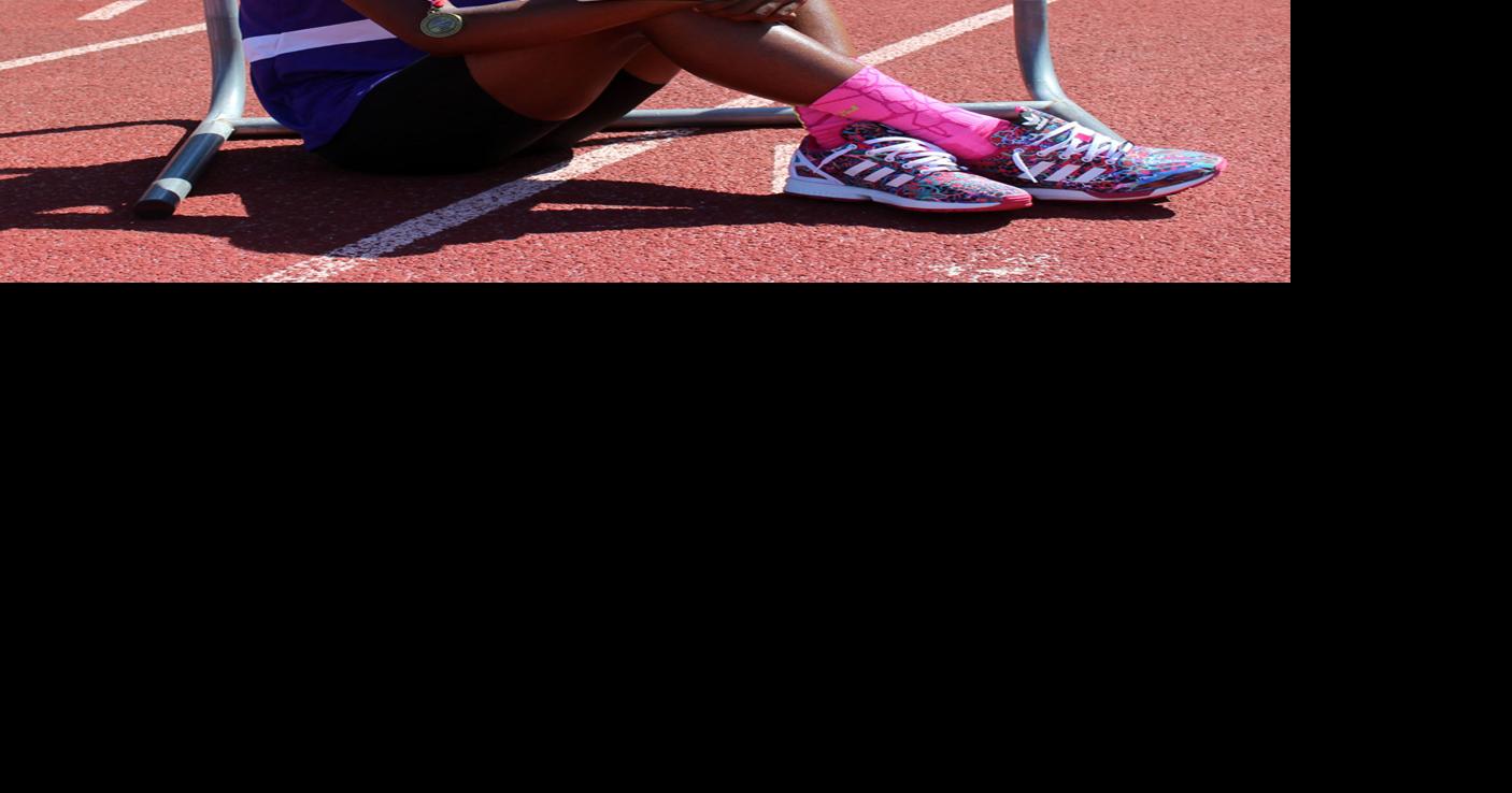 Kayla Mitchell continues on right track in hurdles event | Sports ...