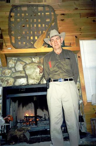 Raymond ‘Ray’ Eugene Phillips | Obituaries | douglascountysentinel.com