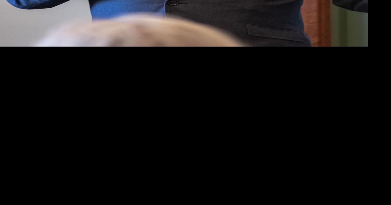 Dugan, Collins hold session talk in VR | Local News ...