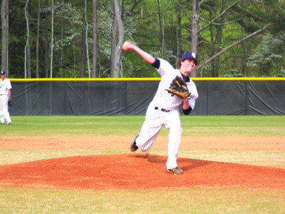 No headline provided | Sports | douglascountysentinel.com