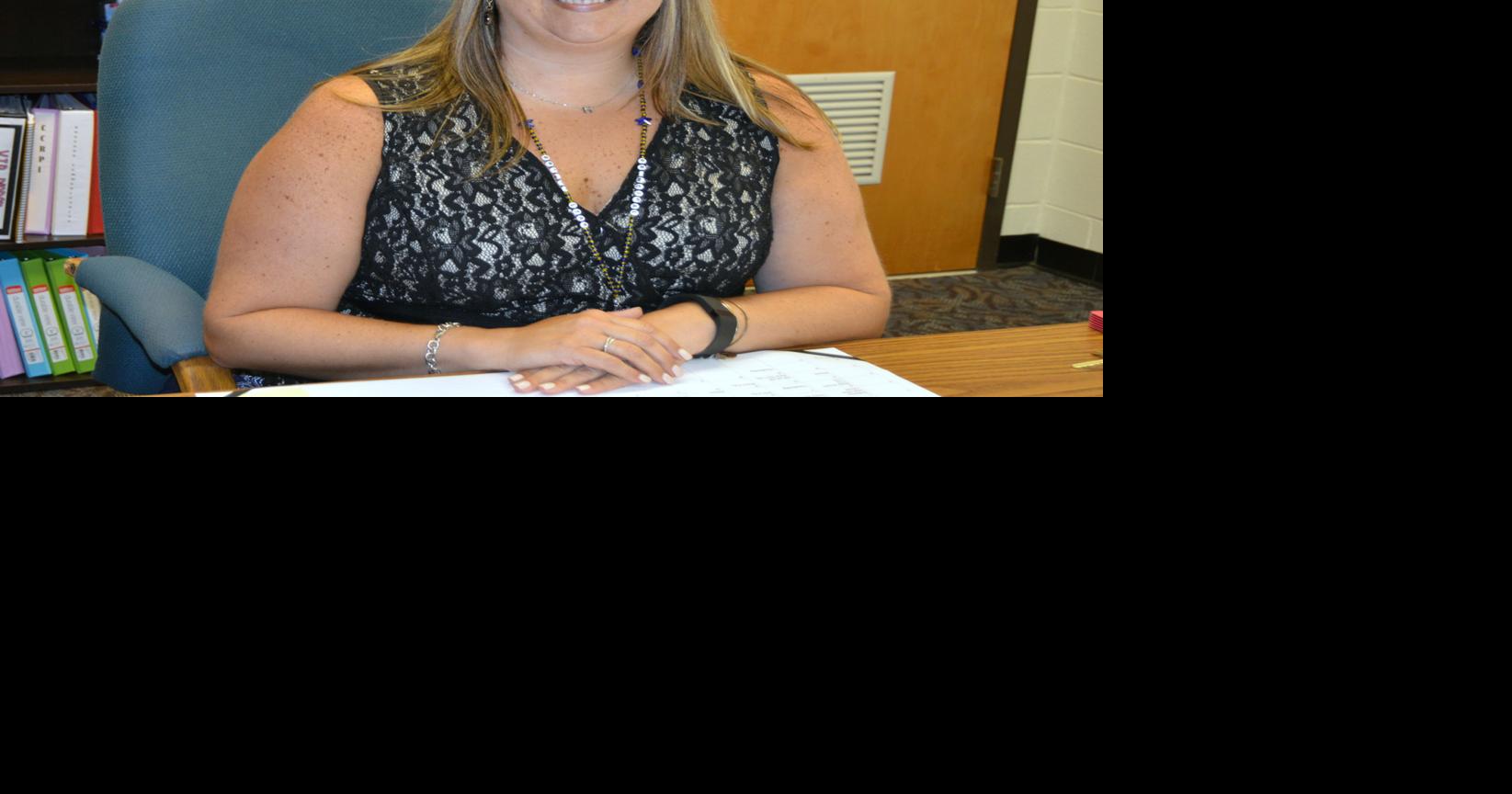 Bright Star Elementary starts year with bright new principal lighting ...
