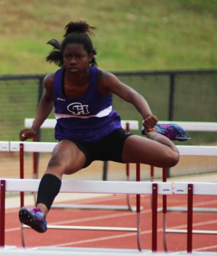 Kayla Alexander dominates hurdles event at region meet | Sports ...