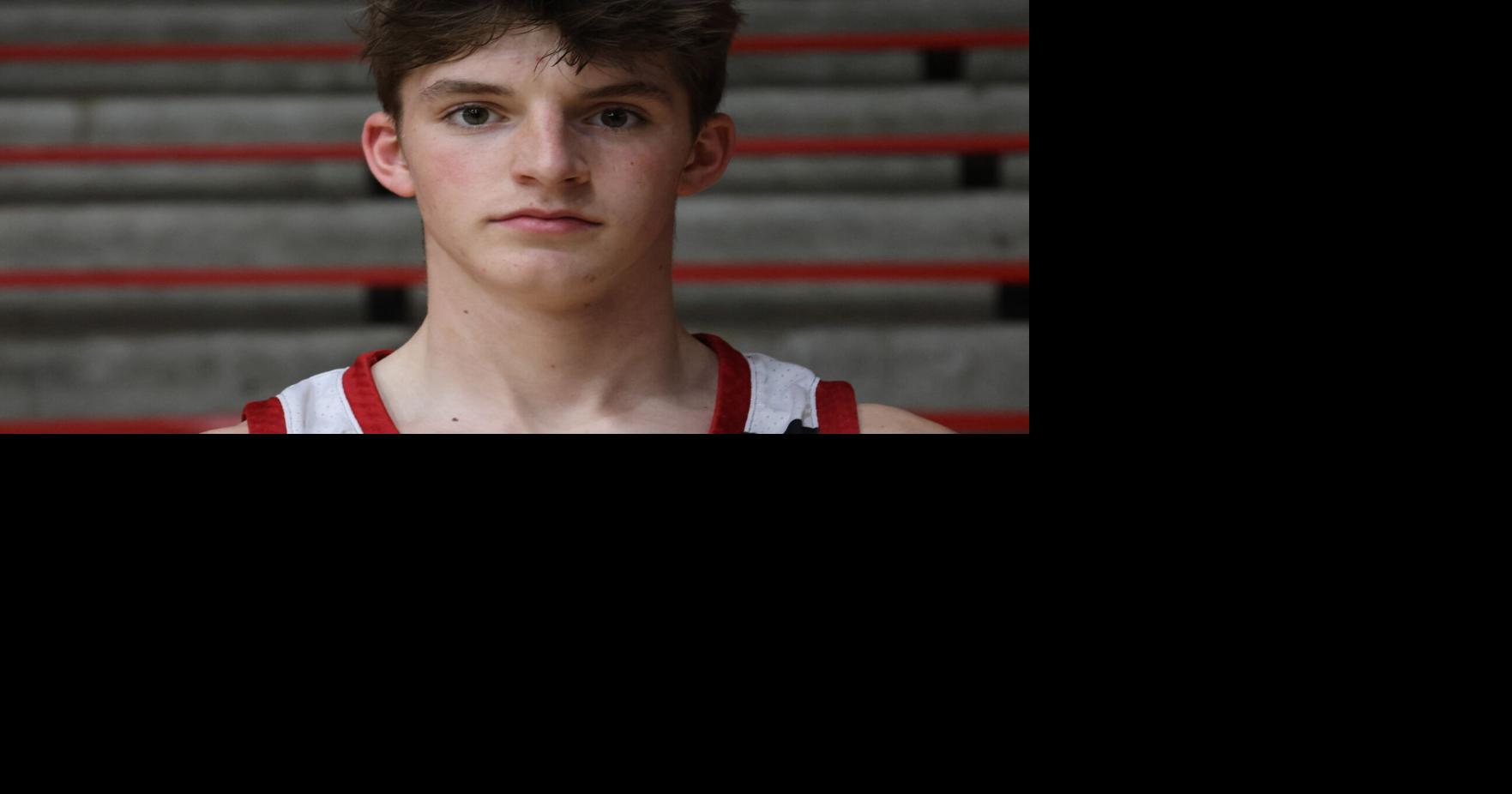 Whitehead shot puts Raiders past Cats | News | duboiscountyherald.com