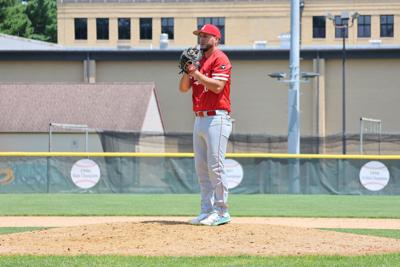 Reds close regular season with doubleheader sweep | Sports | duboiscountyherald.com