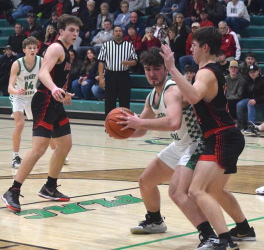 Commodores taken down by Vikings and Jeeps | Perry County News ...