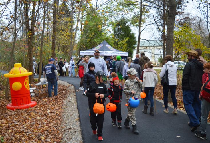 Trick-or-treating throughout the park | Community | duboiscountyherald.com