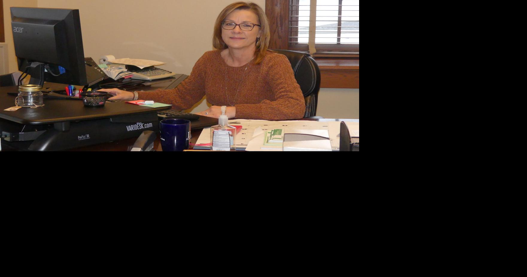 Beth Jones says farewell to clerk’s office after 30 years | News Herald ...