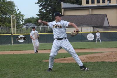 Sternberg goes distance in HOF Classic opener | Sports ...
