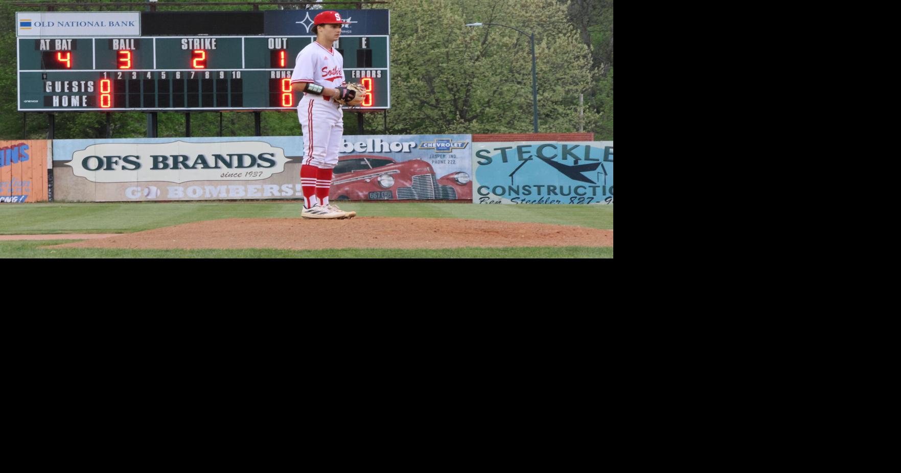 Raiders play, win amidst rain | Sports | duboiscountyherald.com