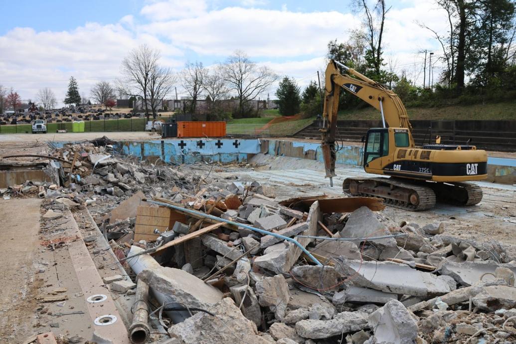 Municipal pool renovation underway | Local News | duboiscountyherald.com