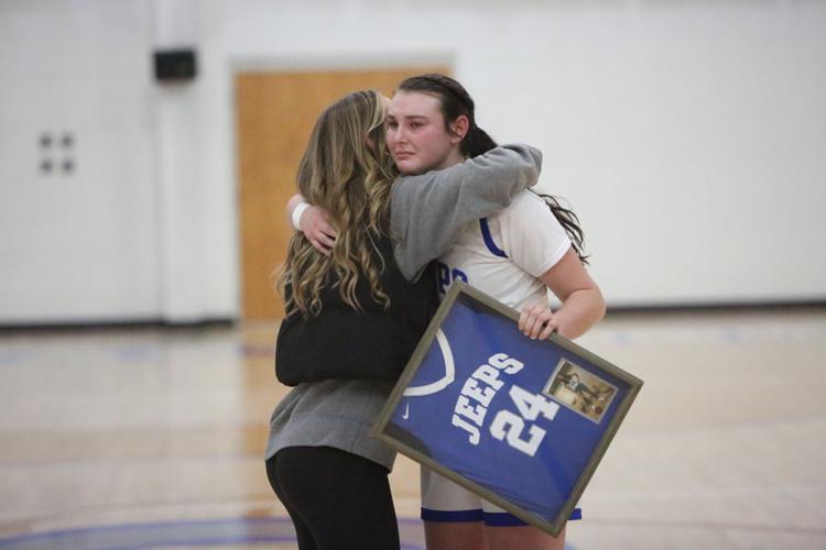 Raiders top Jeeps; Kalb scores 1,000th point | Sports ...