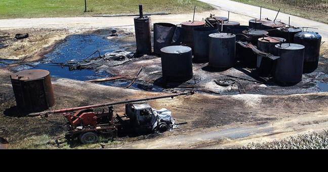 Lightning triggers oil tank battery fire, explosions | Local News ...