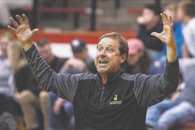 Ahlbrand discusses resignation as hoops assistant | Sports ...