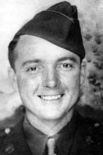 Family quietly honors World War II hero | Local News ...