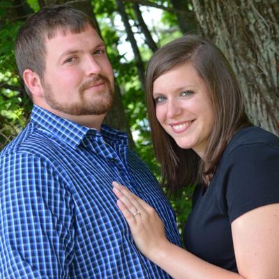 Amanda Hopster and Daniel Bickford | Engagements | duboiscountyherald.com