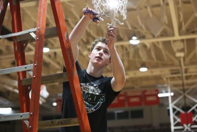 Howard following in brother's footsteps | Sports | duboiscountyherald.com