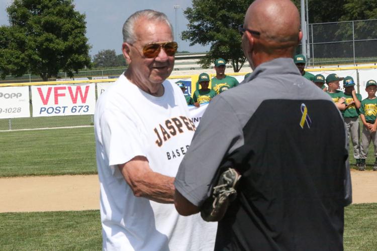 Jasper holds 10U opening ceremony | Sports | duboiscountyherald.com