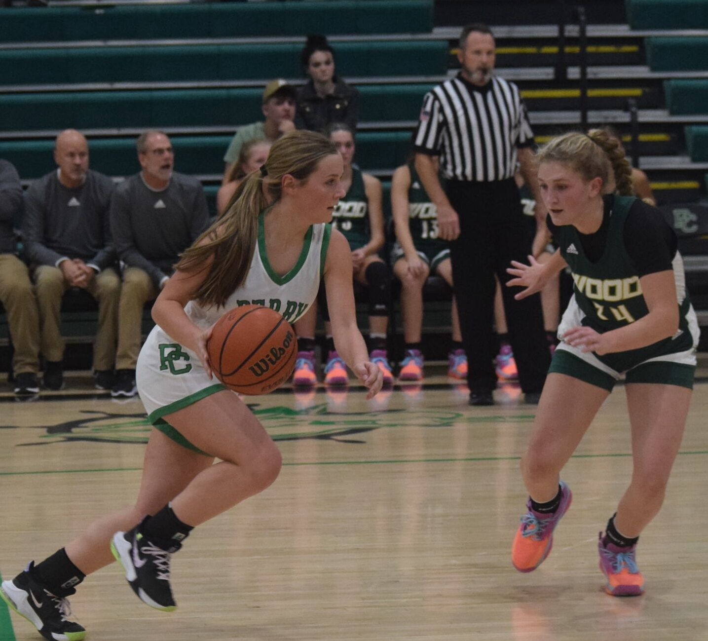 Trojans pull away against Commodores | Perry County News ...
