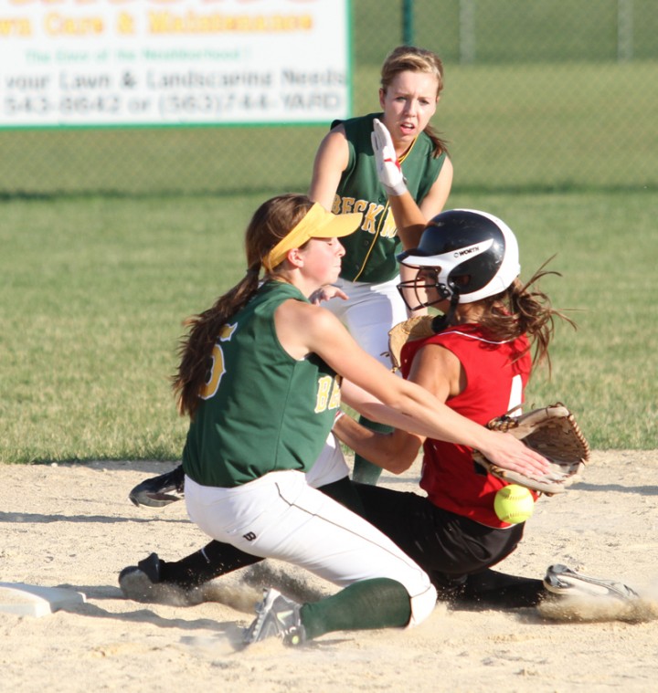 Beckman-WD Softball | Multimedia | dyersvillecommercial.com