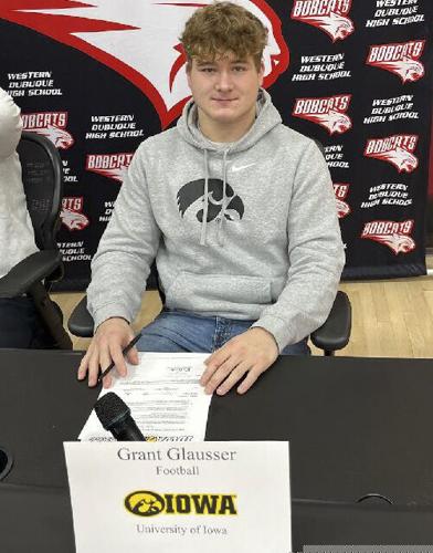 Carpenter, Glausser will play football in college | Sports ...