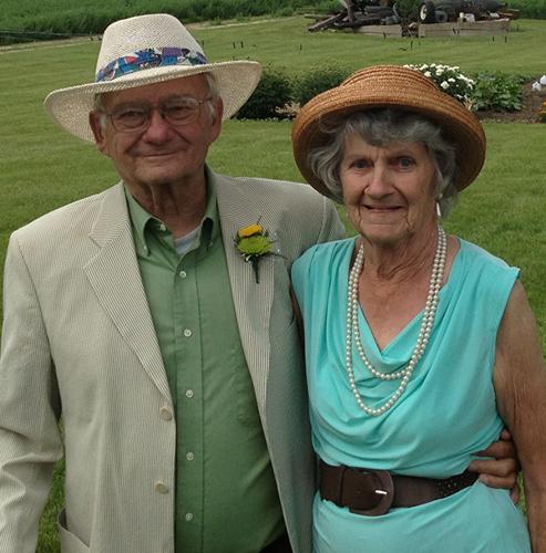 Donald and Janice Knapp | Anniversaries | dyersvillecommercial.com