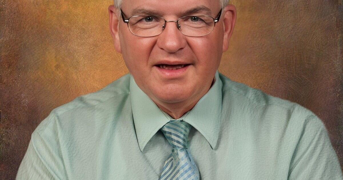 Max Elliott | Obituaries | dyersvillecommercial.com