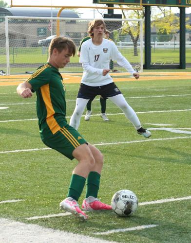 Blazers ease by MFL MarMac | Sports | dyersvillecommercial.com