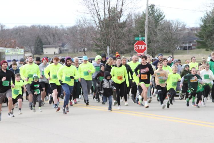 Leapers, runners compete in Gaelic Gallop | Sports ...