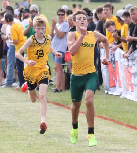 Schlarmann, Reiter pace Blazers at Clayton Ridge | Sports ...