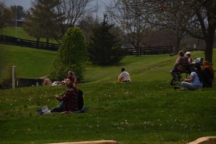 PHOTOS: 2024 Solar Eclipse at Lake Reba | PHOTOS | easternprogress.com